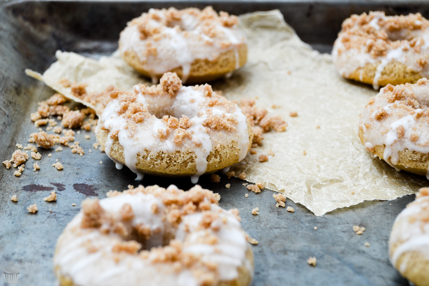 Zimtige Verführung {Cinnamon Crunch Donuts} - Saras Cupcakery
