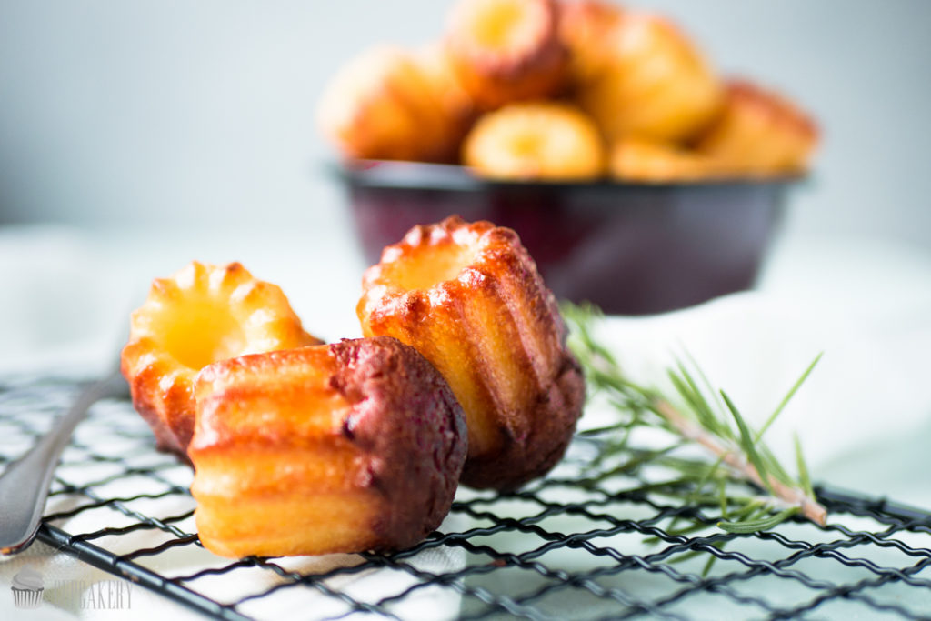 Rezept: Cannelés - Saras Cupcakery